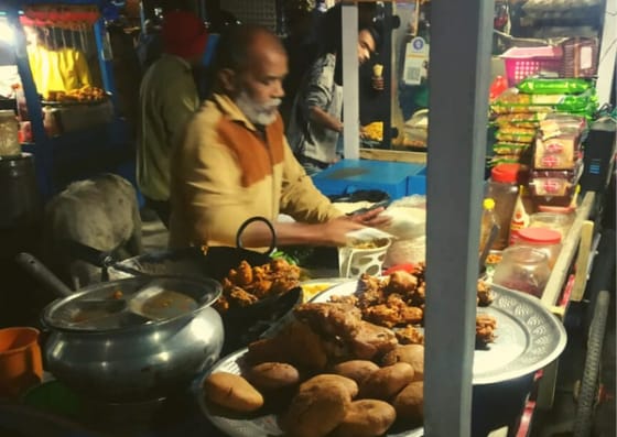 Street food seller : Akshara Livelihoods
